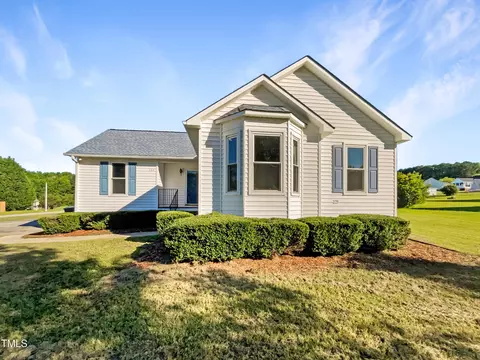 102 Caroline, Clayton, NC 27520 | 17 Photos - Movoto