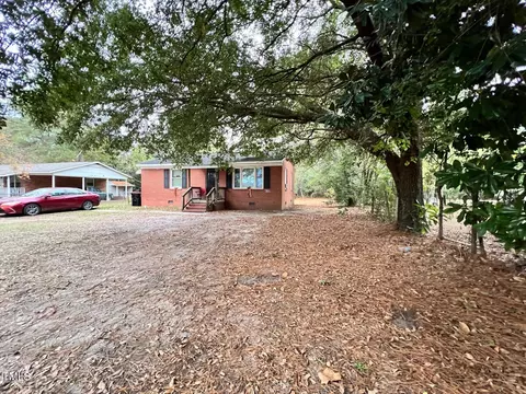 106 W Sunset, Red Springs, NC 28377 - Movoto