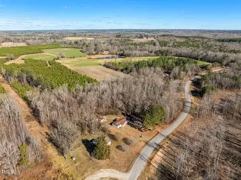 931 Claiborne Cir, Skipwith, VA 23968 | 17 Photos - Movoto