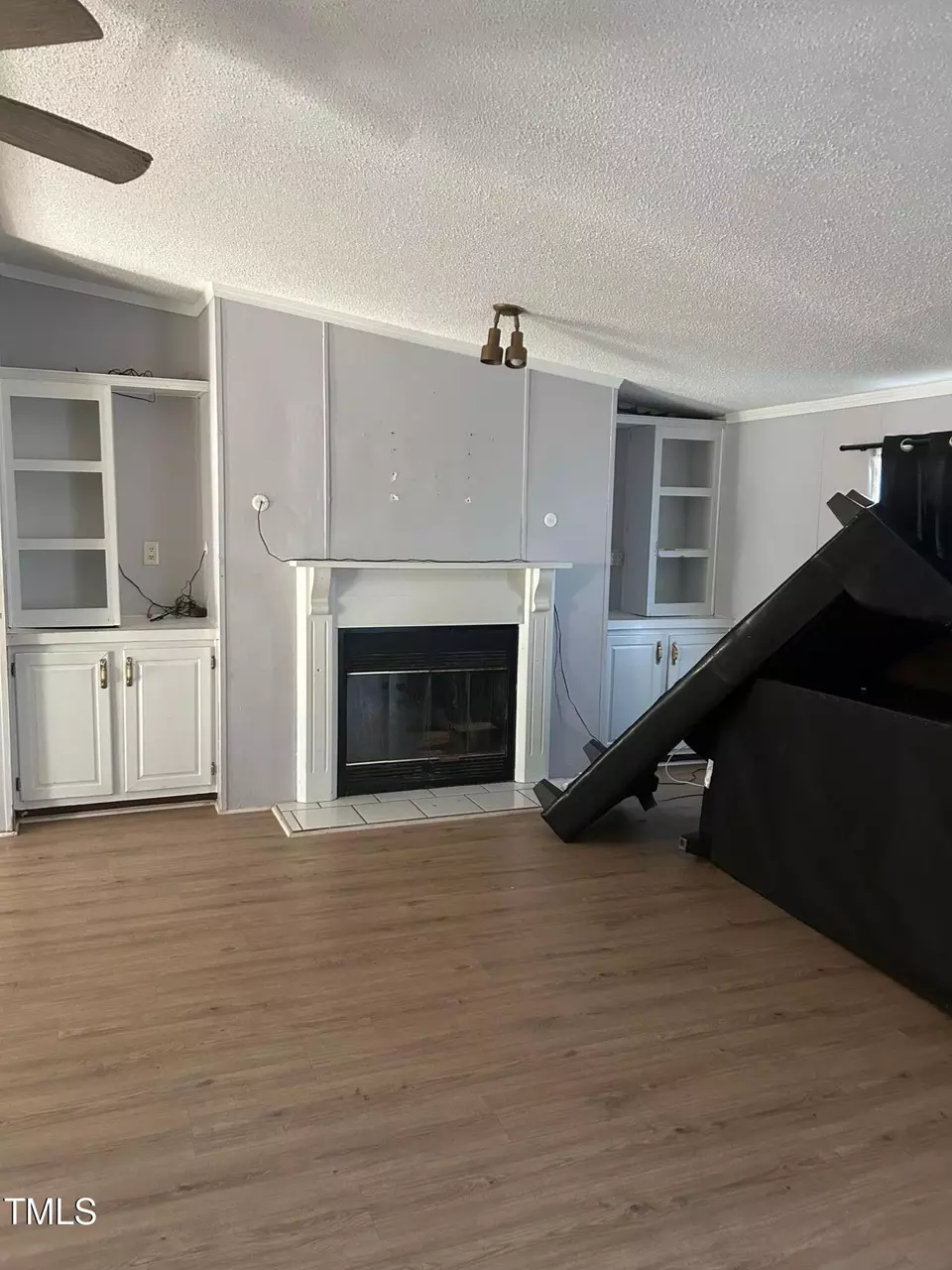 15 W Tryon Ct, Spring Lake, NC 28390 | MLS# 10082809 | 26 Photos - Movoto