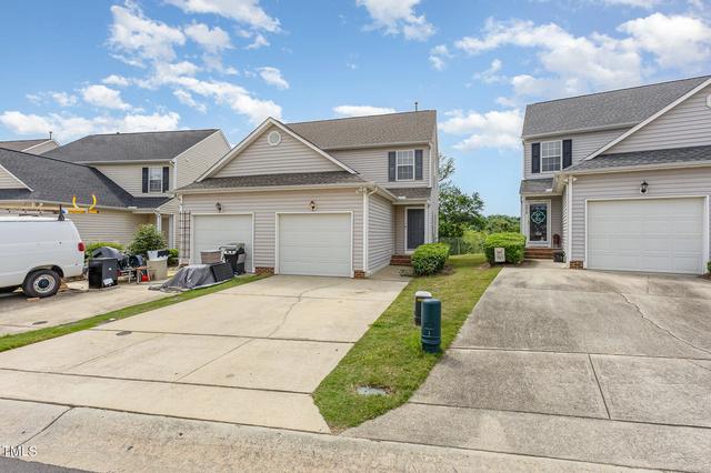 Hedingham, Raleigh Condos & Townhouses For Sale - Movoto