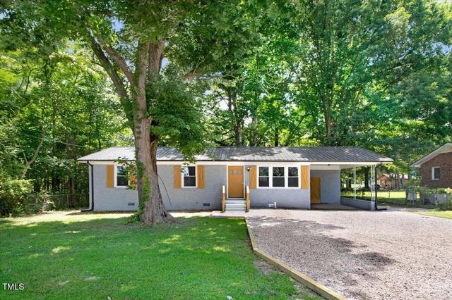 412 E 18th St, Scotland Neck, NC 27874 | MLS# 10104700 | 21 Photos - Movoto