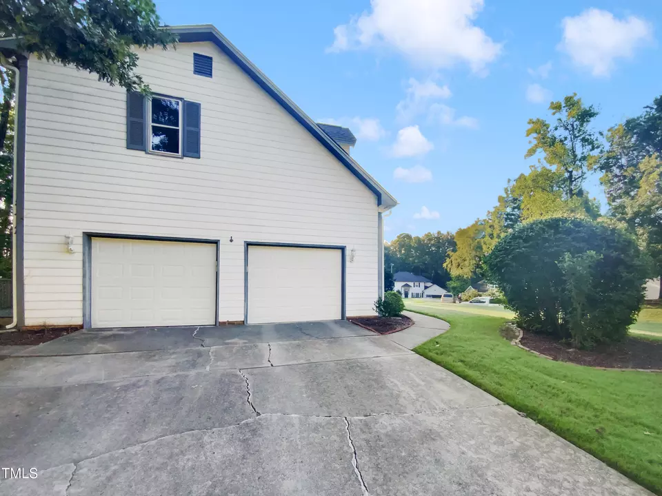 316 Arlington Ridge Rdg, Cary, NC 27513 | MLS# 10117312 | 21 Photos ...