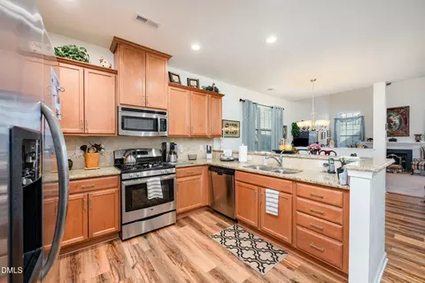 1016 Skyler Ln, Durham, NC 27705 | MLS# 10132724 | 20 Photos - Movoto