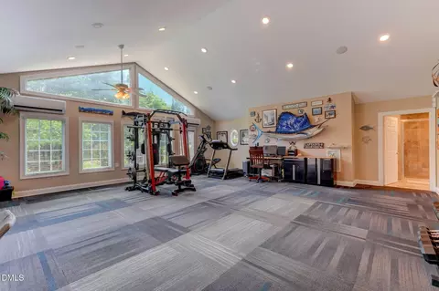 8106 Breezy Hill Dr, Browns Summit, NC 27214 | MLS# 10174913 | 54 ...