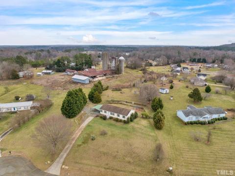 3123 Bramblegate Dr, Mebane, NC 27302 | 28 Photos | MLS #2491343 - Movoto