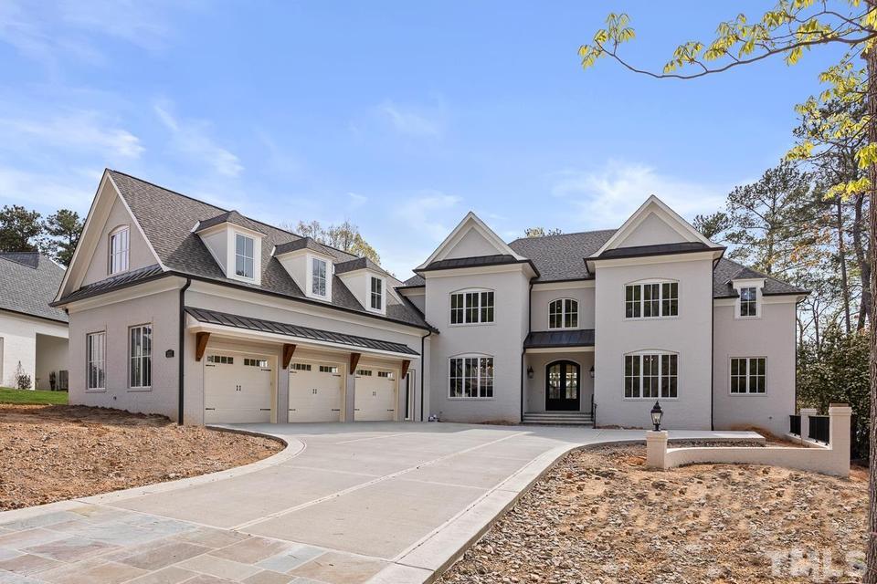 7517 Haymarket Ln, Raleigh, NC 27615 | 68 Photos | MLS #2503254 - Movoto