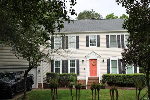 307 Swordgate Dr, Cary, NC 27513 | 21 Photos | MLS #2507135 - Movoto