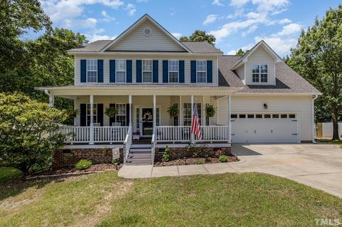 326 Old Cabin Ct, Angier, NC 27501 | 26 Photos | MLS #2513774 - Movoto