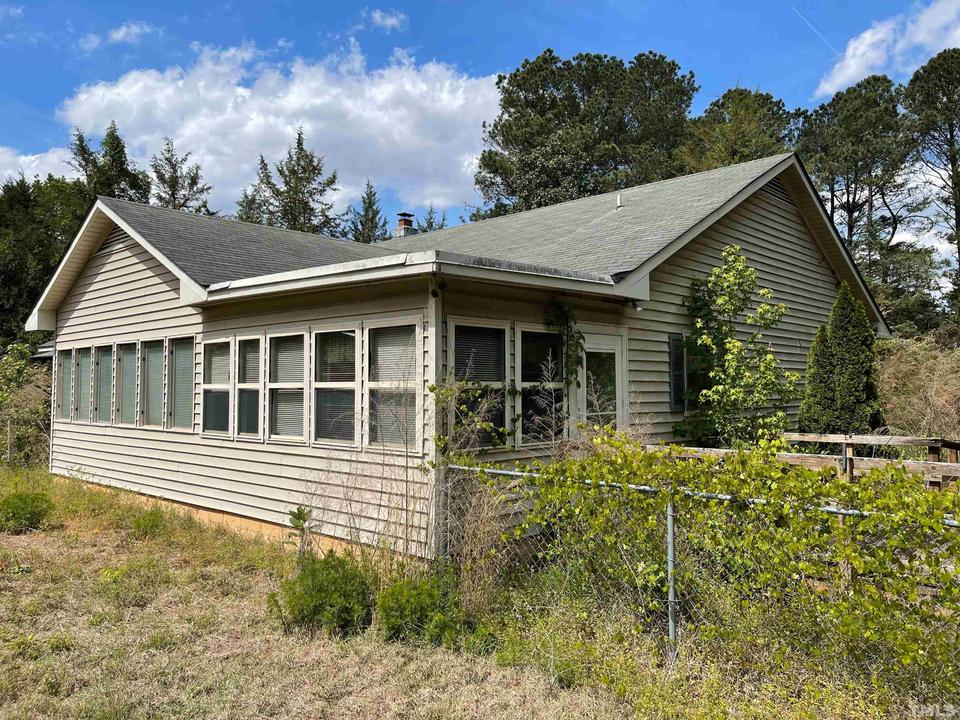 4190 Aarons Way, La Grange, NC 28551 | 1 photo - Movoto