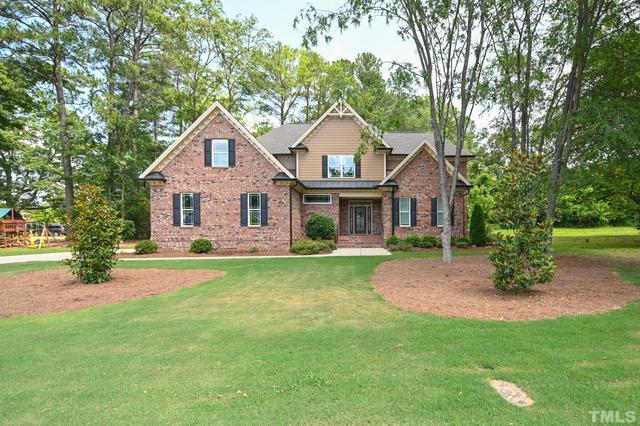 607 Faucette St, Fuquay Varina, NC 27526 | 50 Photos | MLS #2517097 ...