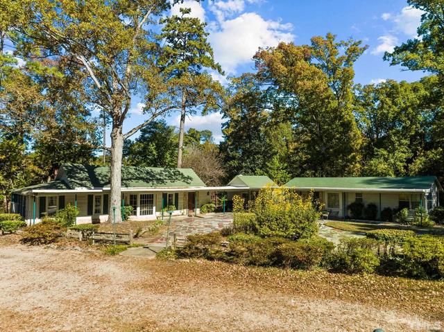 Hedingham, Raleigh, NC Homes with Waterfront For Sale - Movoto