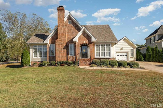 216 Summers Walk Cir, Garner, NC 27529 | 14 Photos - Movoto