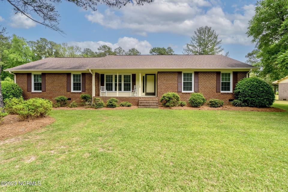 142 Terry Bridge Rd, Rockingham, NC 28379 | 58 Photos - Movoto