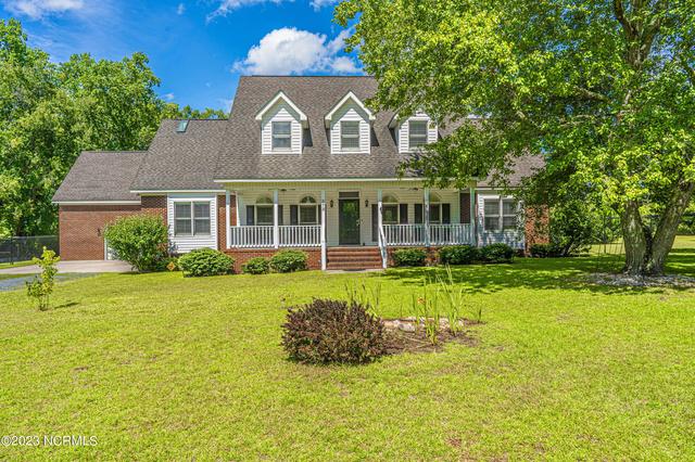 573 Boyd Lake Rd, Hamlet, NC 28345 | 75 Photos - Movoto