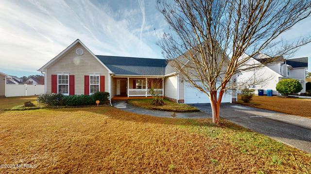 116 Grantham Ln, Jacksonville, NC 28546 | 32 Photos - Movoto