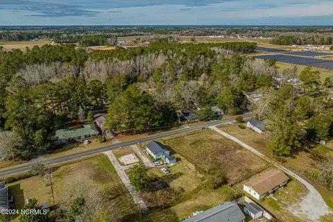 107 School St, Tabor City, NC 28463 | 16 Photos - Movoto