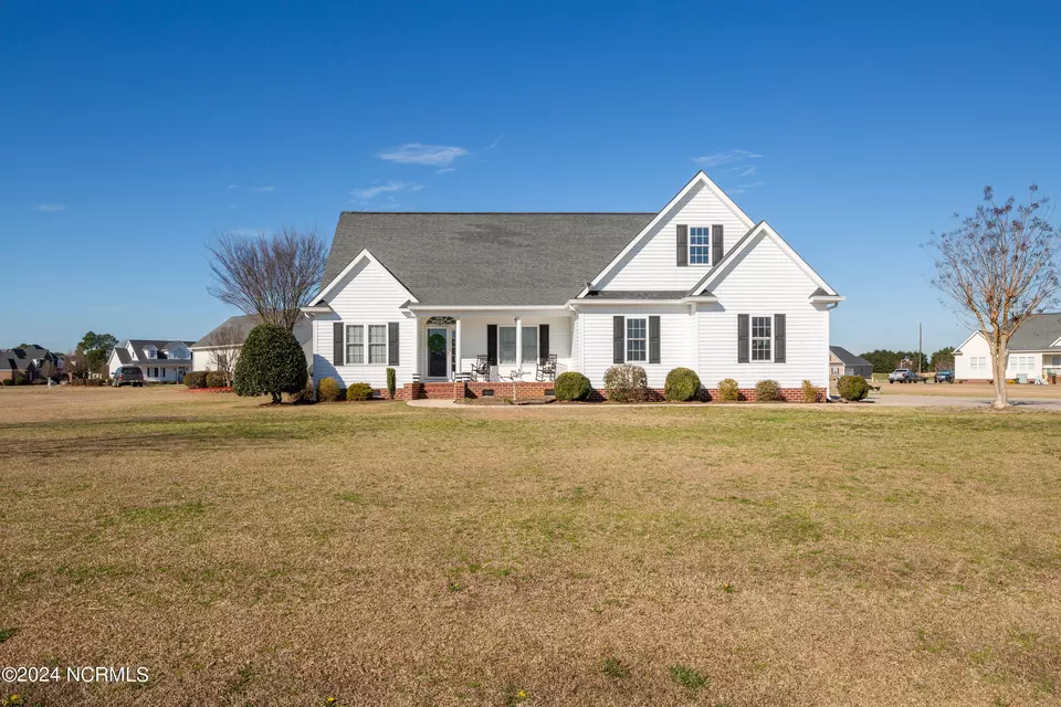 49 Cross Way Ln, Clinton, NC 28328 | 30 Photos - Movoto