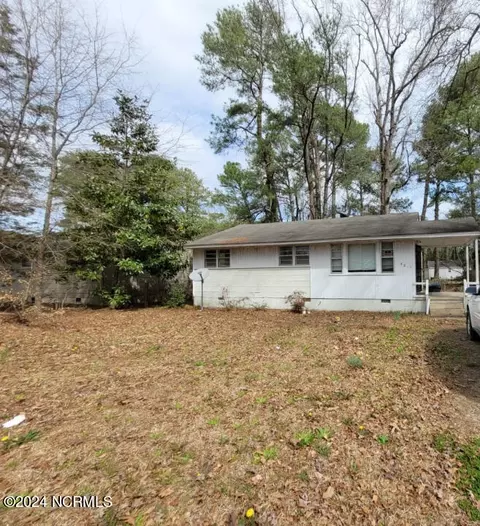 700 Martin Dr, Kinston, NC 28501 - Movoto