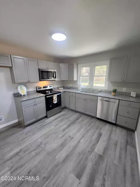 706 Arrowhead Trl, Edenton, NC 27932 | 22 Photos - Movoto