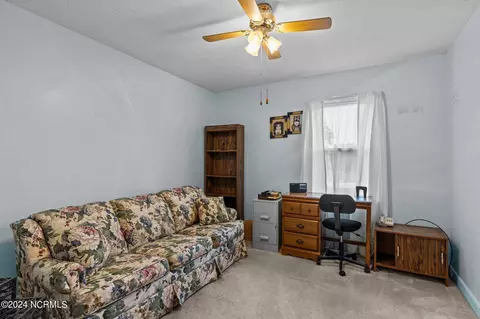 3602 Mandy Ln, Morehead City, NC 28557 | 26 Photos - Movoto
