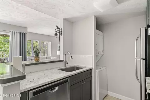 10 Pine Tree Rd # 220, Pinehurst, NC 28374 | 22 Photos - Movoto