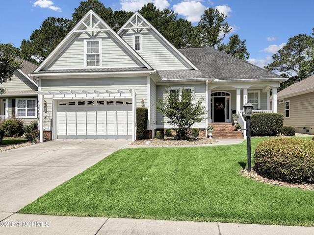1066 Ridge Walk Way NW, Calabash, NC 28467 | 34 Photos - Movoto