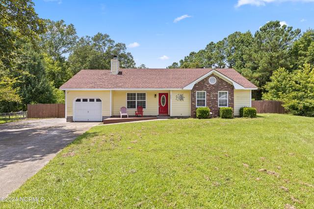 209 Vandergrift Dr, Jacksonville, NC 28540 | 29 Photos - Movoto