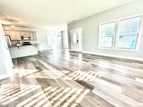 208 Brook Crossing Rd, Swansboro, NC 28584 | 31 Photos - Movoto