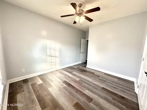 208 Brook Crossing Rd, Swansboro, NC 28584 | 31 Photos - Movoto