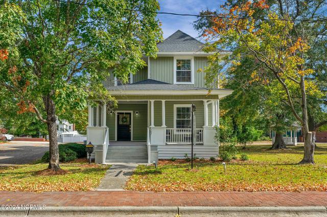 107 Rockingham Rd, Rockingham, NC 28379 | 48 Photos - Movoto