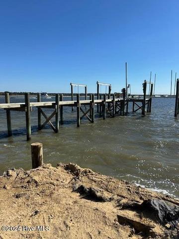 Cedar Point Villas, Cedar Point Homes with Waterfront For Sale - Movoto