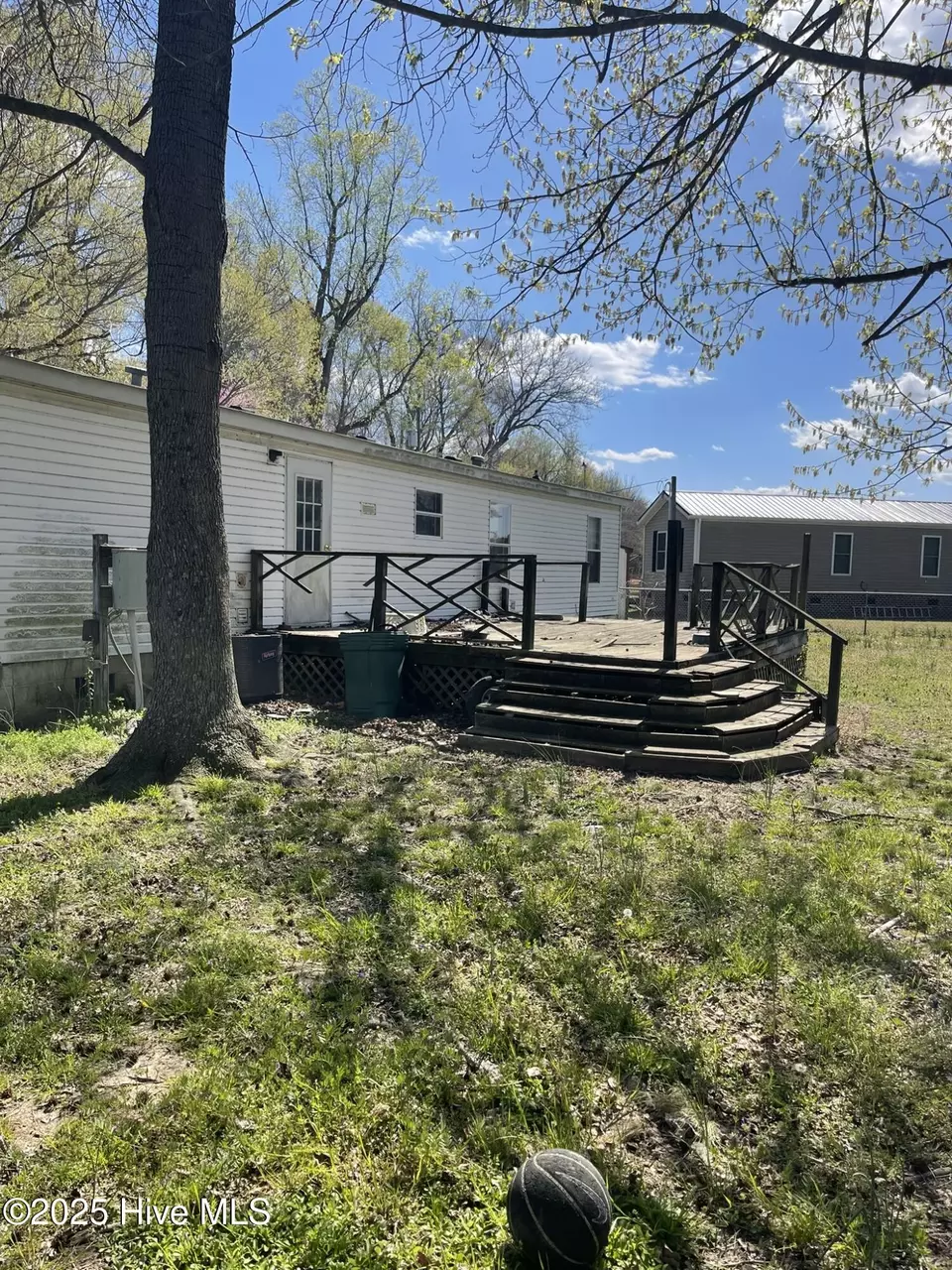 401 Pawnee Rd, Harrellsville, NC 27942 | MLS# 100497286 | 7 Photos - Movoto