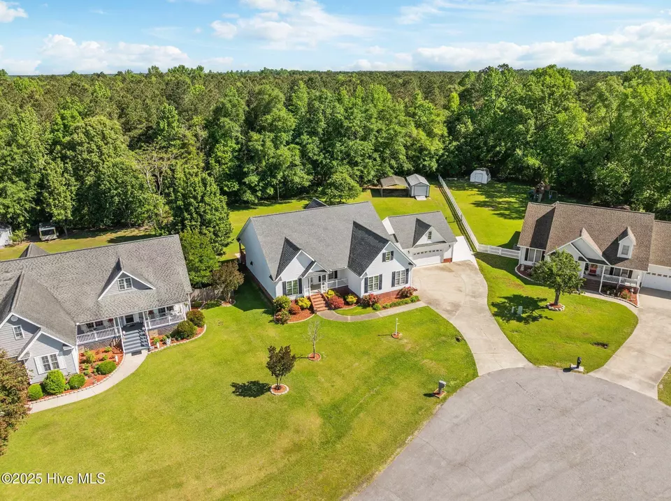 1508 Joseph Daniels Ln, Ayden, NC 28513 | MLS# 100499785 | 35 Photos ...