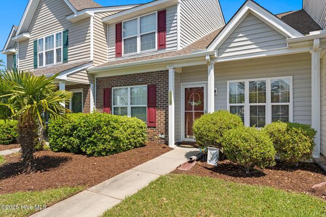 36 Calabash Lakes Blvd, Calabash, NC 28467 | 35 Photos - Movoto