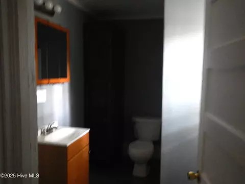 305 Stough Al Aly, Kinston, NC 28501 | MLS# 100515806 | 26 Photos - Movoto