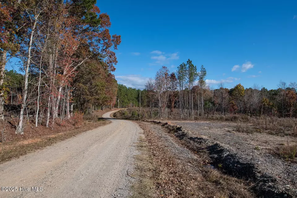 1 Cole Rd, Carthage, NC 28327 | MLS# 100522032 | 8 Photos - Movoto