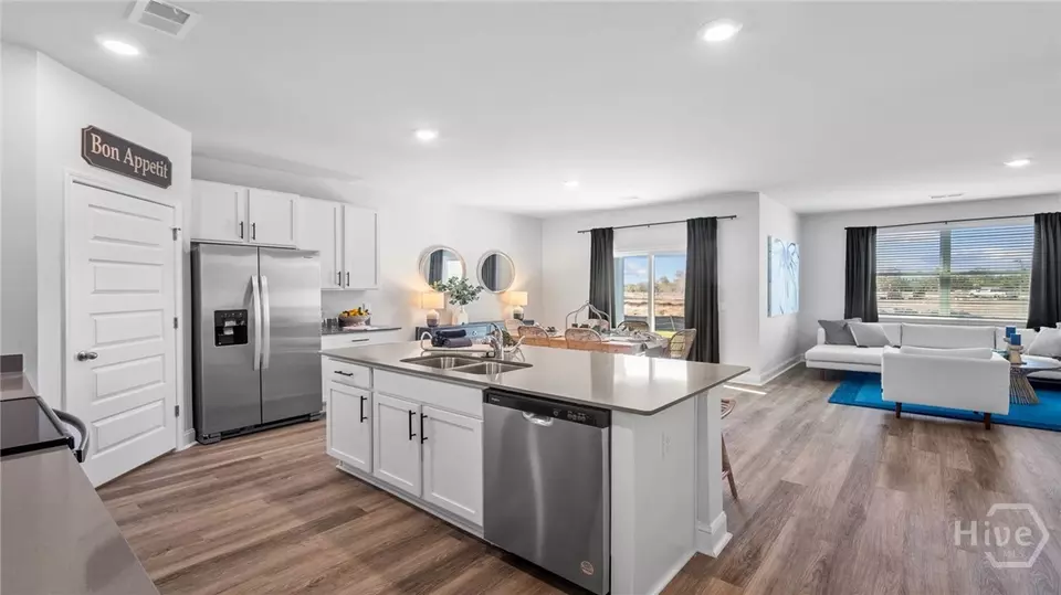 116 Juniper Dr, Guyton, GA 31312 | MLS# SA341670 | 38 Photos - Movoto