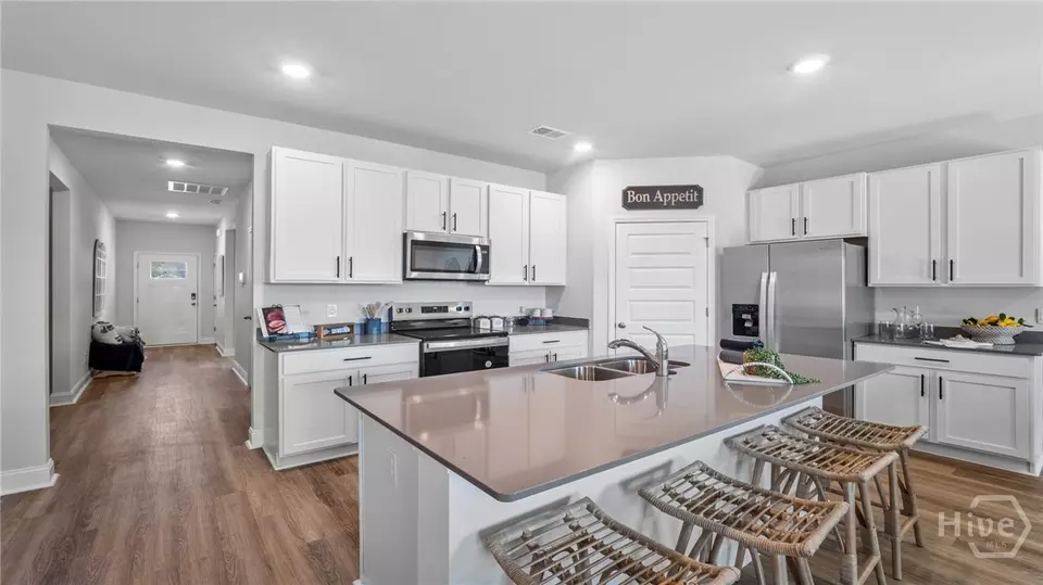 116 Juniper Dr, Guyton, GA 31312 | MLS# SA341670 | 38 Photos - Movoto