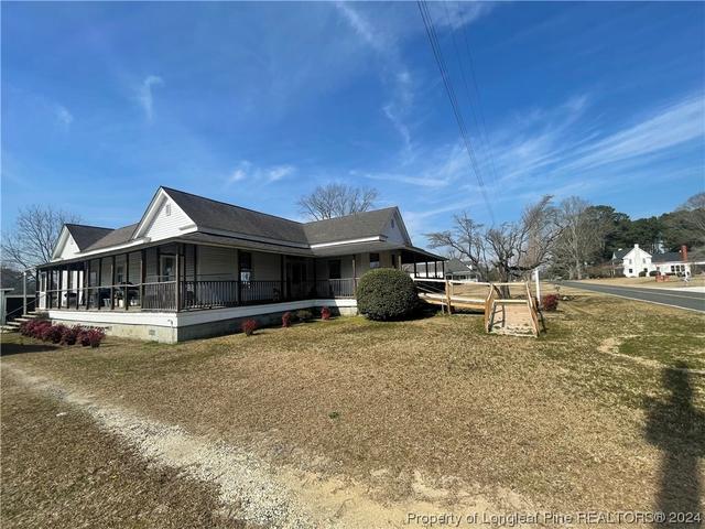 Lake View, SC Real Estate & Homes with 4+ Beds For Sale - Movoto