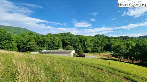 333 Rich Mountain Rd, Zionville, NC 28698 | 50 Photos - Movoto