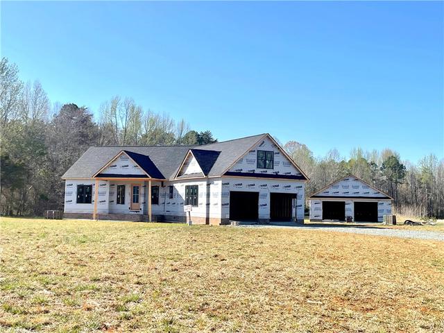 5725 North Carolina 62, Burlington, NC 27215 | 3 Photos - Movoto