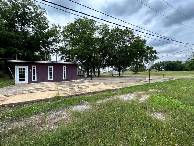 Hearne, TX Homes with 1 Beds For Sale - Movoto