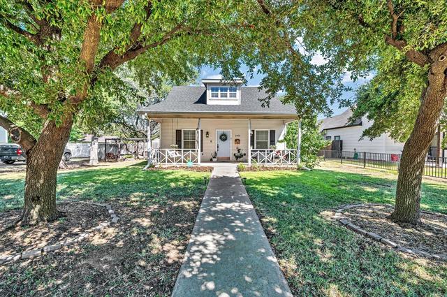 House for Sale in texas-ranger-hall-of-fame-Waco TX