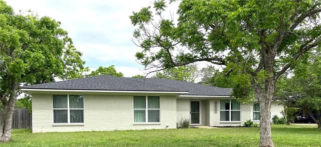 2517 Gary Ln, Waco, TX 76708 | 15 Photos - Movoto