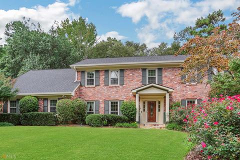 4718 Pine Acres Ct, Dunwoody, GA 30338 | 36 Photos | MLS #10093516 - Movoto