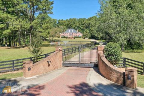 15765 Hamby Rd, Milton, GA 30004 | 63 Photos | MLS #10101310 - Movoto