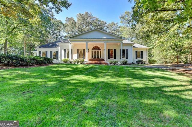 3205 Spalding Dr, Sandy Springs, GA 30350 | 50 Photos - Movoto