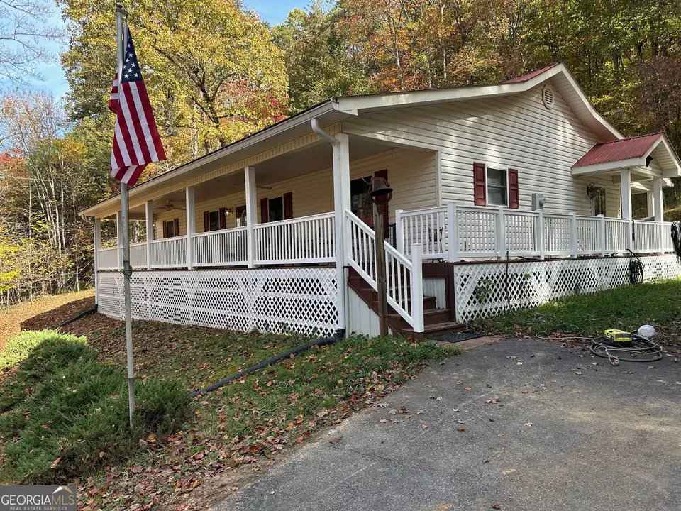 716 Katydid Rd, Mineral Bluff, GA 30559 | 27 Photos - Movoto