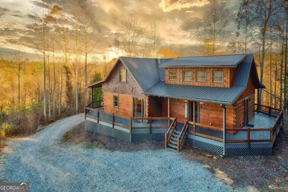 136 Pack Creek Rd, Blue Ridge, GA 30513 | 39 Photos - Movoto